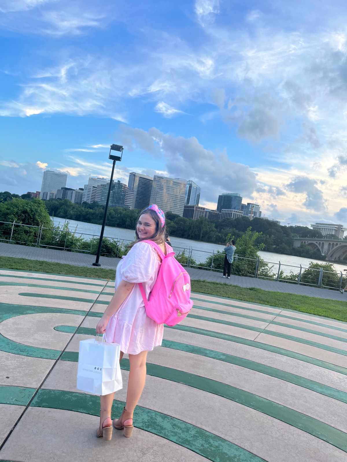 15 Fun Facts About Me! - The Pink Chickadee