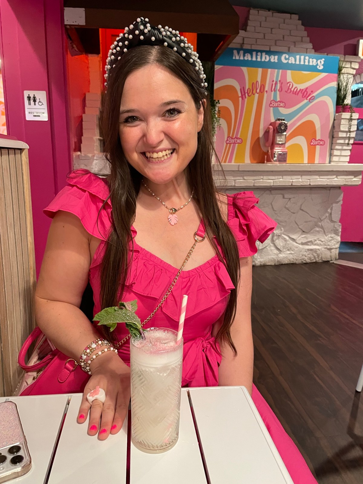 My Experience at Chicago’s Malibu Barbie Cafe - The Pink Chickadee